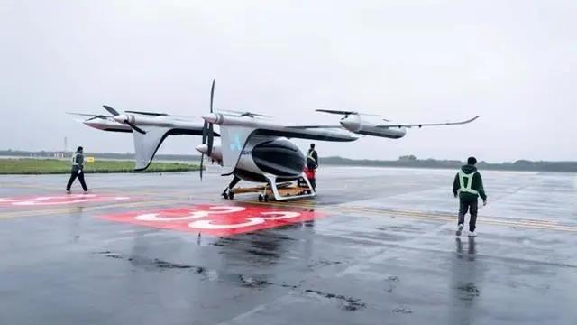 无人驾驶航空器V2000CG首次试飞 可缓解地面交通拥堵_北京时间