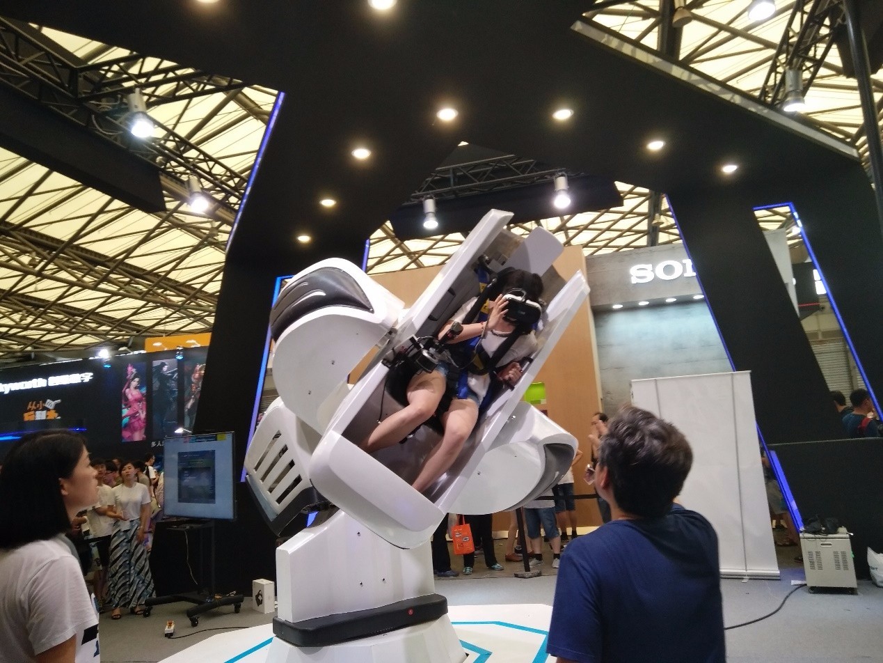 小编腿吓软 ChinaJoy VR游戏大体验